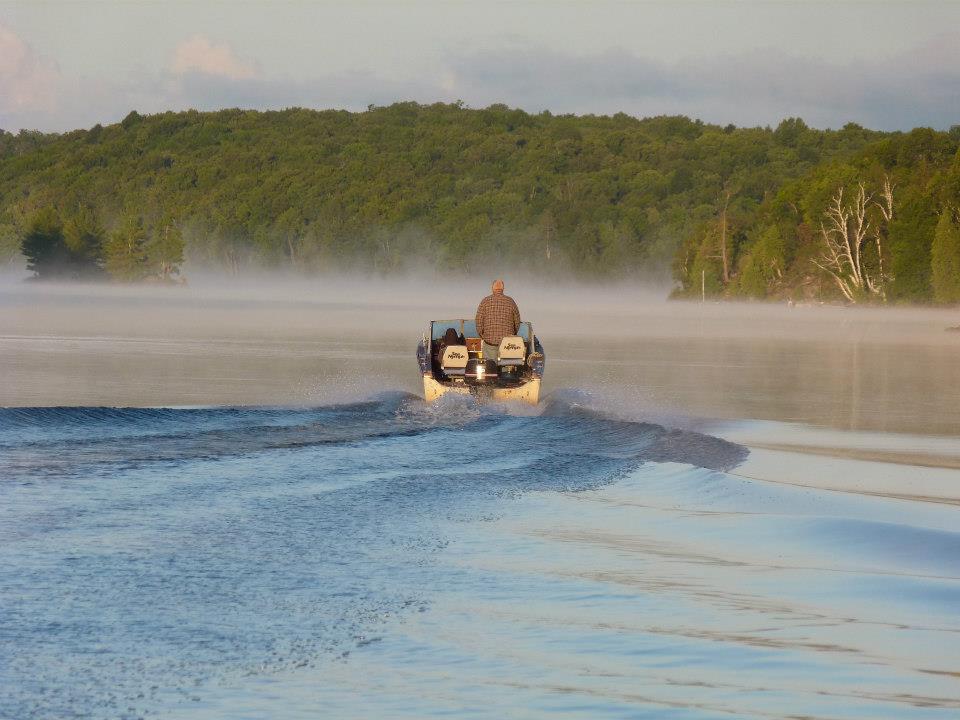 Making Waves By Boat - Loring Restoule